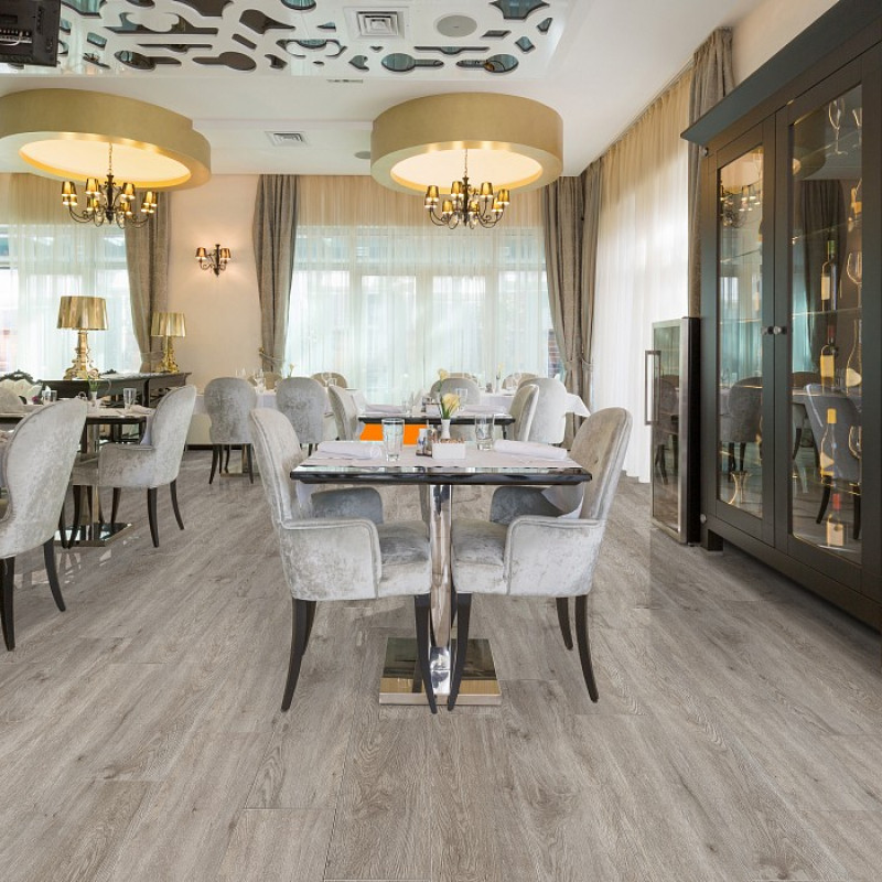 Замковый кварцвинил, SPC ламинат Royce Дуб Эмайз ЕМ-606 1 590 ₽/м² ...